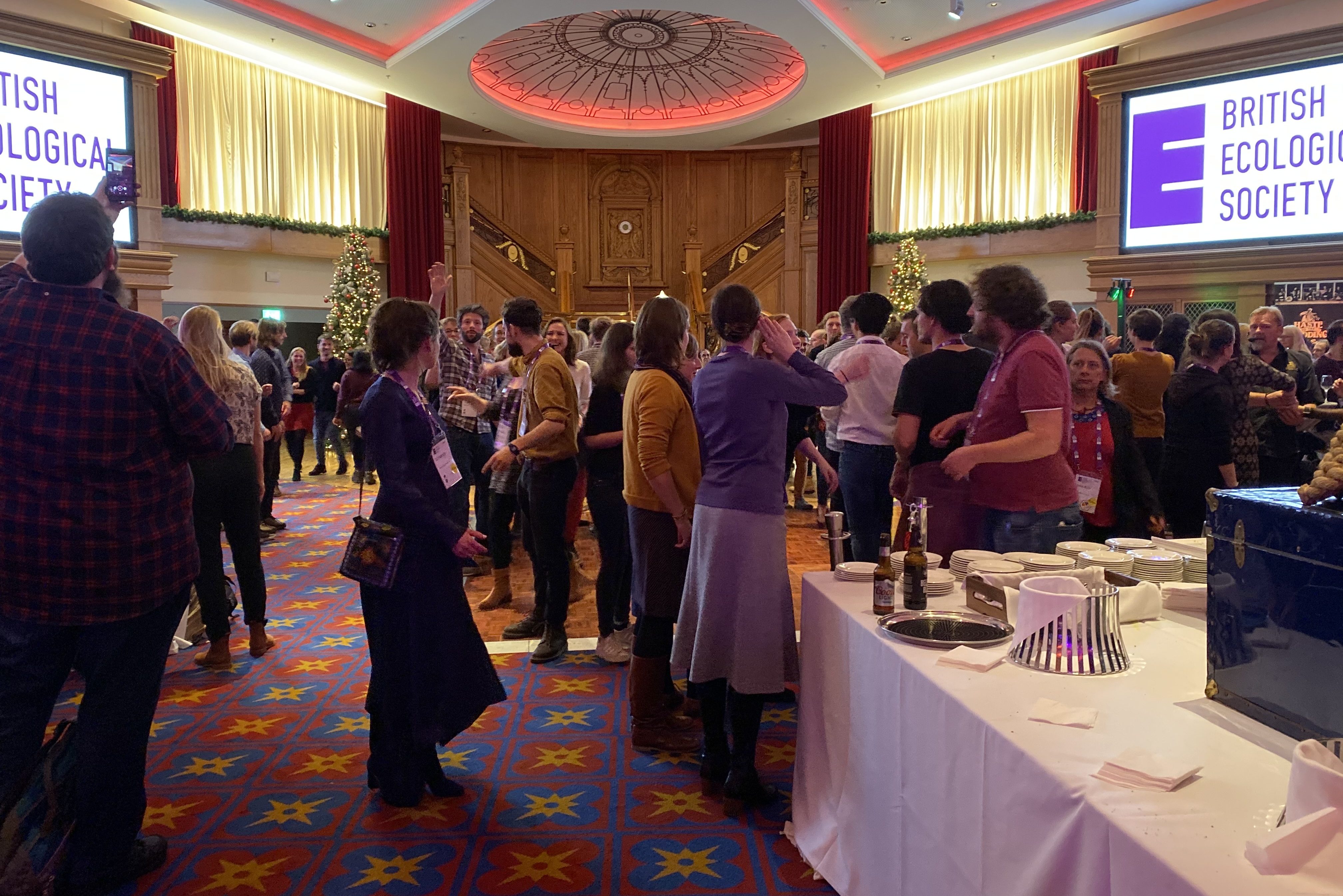 ESA Executive Director visits British Ecological Society Meeting ...